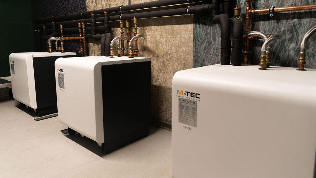 Een zakelijke bodemwarmtepomp laten installeren? - LTA Energy
